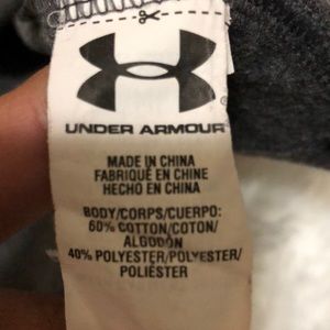 Under Armour | Tops | Under Armor Shirt Size Yxl | Poshmark